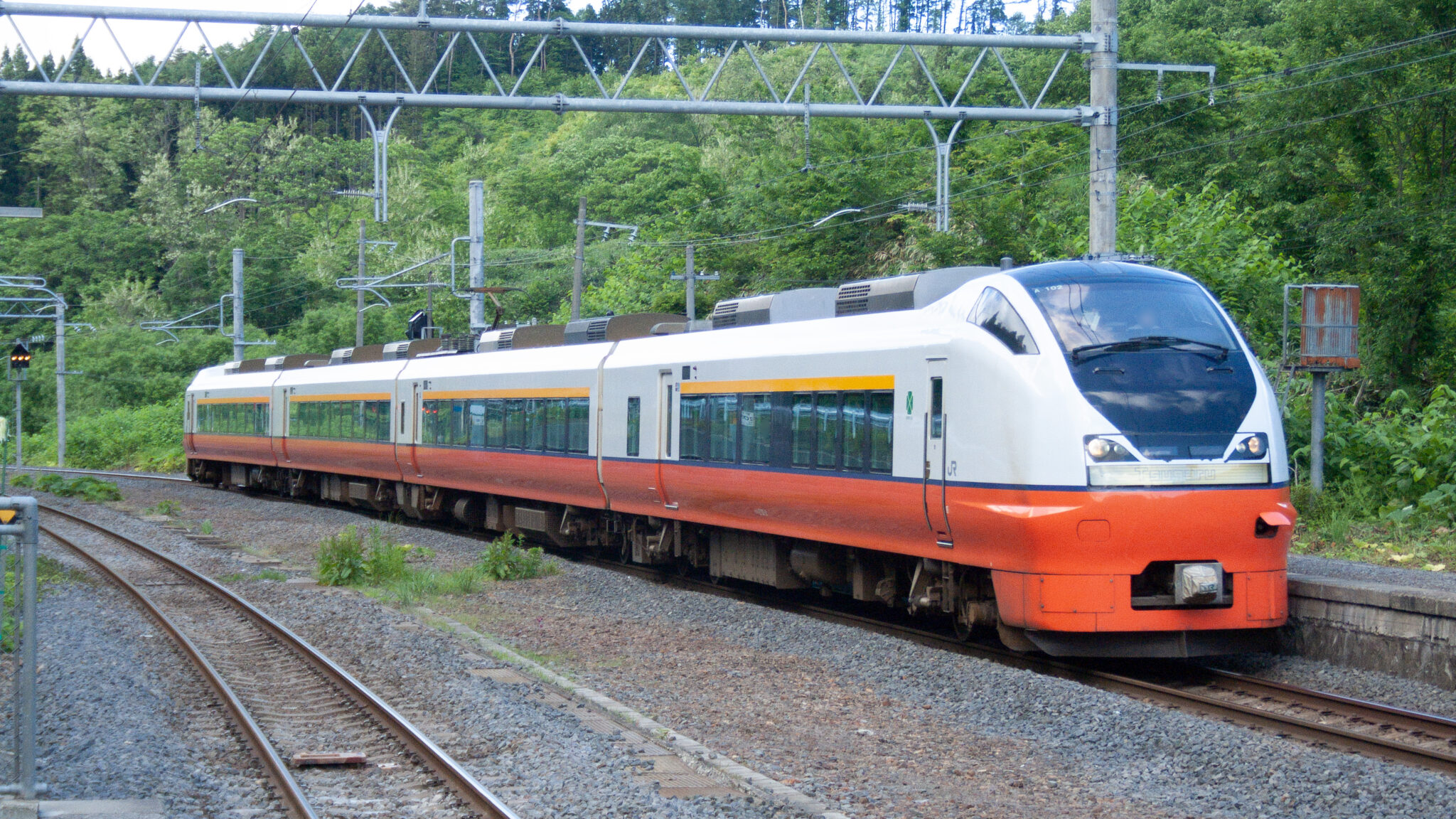 E751系 汎用性と引き換えのコストダウンで運用可能線区が限られすぎた結果… - 乗り物解説の部屋